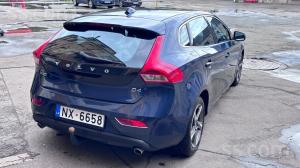 Zils Volvo V40 2015 Rīga, ar dzinēja tilpumu 2.00 L un nobraukumu 206 tūkst. km par 7700 €, foto 6 vietnē AUTOMOTO.COM.LV