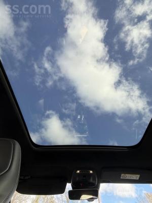 Blue Volvo V40 2015 in Riga, with an engine capacity of 2.00 L and mileage of 0 thousand km for 14500 €, photo 20 on AUTOMOTO.COM.LV
