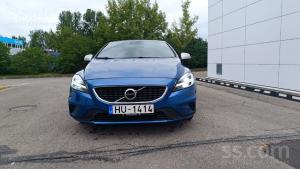 Zils Volvo V40 2016 Rīga, ar dzinēja tilpumu 2.00 L un nobraukumu 233 tūkst. km par 8950 €, foto 3 vietnē AUTOMOTO.COM.LV
