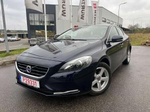 Blue Volvo V40 2016 in Vilnius, with an engine capacity of 1.97 L and mileage of 242 thousand km for 6950 €, photo  on AUTOMOTO.COM.LV