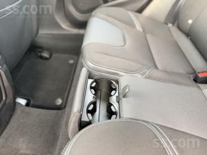 Zils Volvo V40 2016 Rīga, ar dzinēja tilpumu 2.00 L un nobraukumu 210 tūkst. km par 8995 €, foto 8 vietnē AUTOMOTO.COM.LV