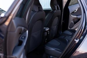 Zils Volvo V40 2016 Rīga, ar dzinēja tilpumu 2.00 L un nobraukumu 210 tūkst. km par 9995 €, foto 10 vietnē AUTOMOTO.COM.LV