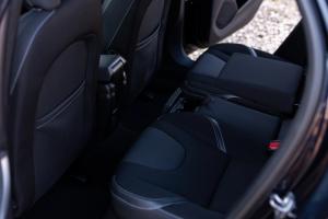 Zils Volvo V40 2016 Rīga, ar dzinēja tilpumu 2.00 L un nobraukumu 210 tūkst. km par 9995 €, foto 11 vietnē AUTOMOTO.COM.LV