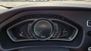 Blue Volvo V40 2016 in Marijampole, with an engine capacity of 1.97 L and mileage of 214 thousand km for 7950 €, photo 17 on AUTOMOTO.COM.LV