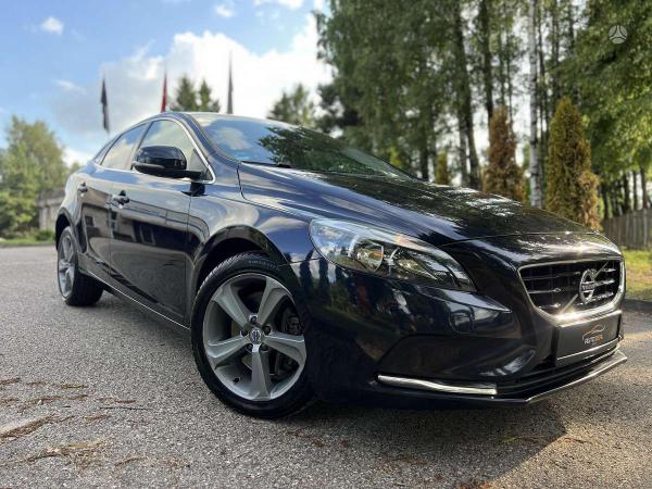 Zils Volvo V40 2016 Kazlų Rūda, ar dzinēja tilpumu 1.97 L un nobraukumu 260 tūkst. km par 7000 €, foto 1 vietnē AUTOMOTO.COM.LV