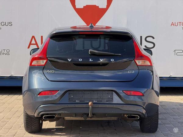 Zils Volvo V40 2016 Tauragė, ar dzinēja tilpumu 1.97 L un nobraukumu 273 tūkst. km par 8200 €, foto 11 vietnē AUTOMOTO.COM.LV