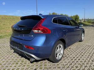 Blue Volvo V40 2016 in Kaunas, with an engine capacity of 1.97 L and mileage of 224 thousand km for 8950 €, photo 7 on AUTOMOTO.COM.LV