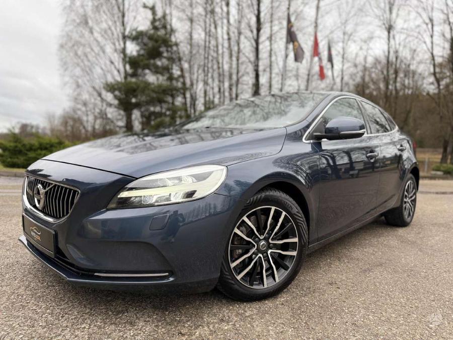 Zils Volvo V40 2017 Kazlų Rūda, ar dzinēja tilpumu 1.97 L un nobraukumu 256 tūkst. km par 9700 €, foto 8 vietnē AUTOMOTO.COM.LV