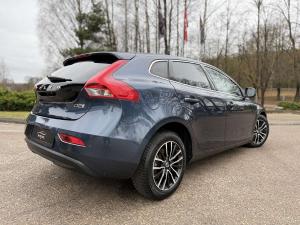 Zils Volvo V40 2017 Kazlų Rūda, ar dzinēja tilpumu 1.97 L un nobraukumu 256 tūkst. km par 9700 €, foto 11 vietnē AUTOMOTO.COM.LV