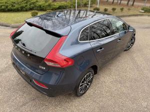 Zils Volvo V40 2017 Kazlų Rūda, ar dzinēja tilpumu 1.97 L un nobraukumu 256 tūkst. km par 9700 €, foto 12 vietnē AUTOMOTO.COM.LV