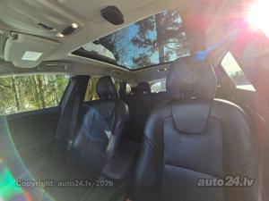 Zils Volvo V40 2017 Tartu, ar dzinēja tilpumu 2.00 L un nobraukumu 307 tūkst. km par 11500 €, foto 6 vietnē AUTOMOTO.COM.LV
