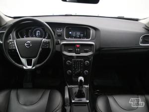 Zils Volvo V40 2017 Viļņa, ar dzinēja tilpumu 2.00 L un nobraukumu 116 tūkst. km par 10499 €, foto 3 vietnē AUTOMOTO.COM.LV
