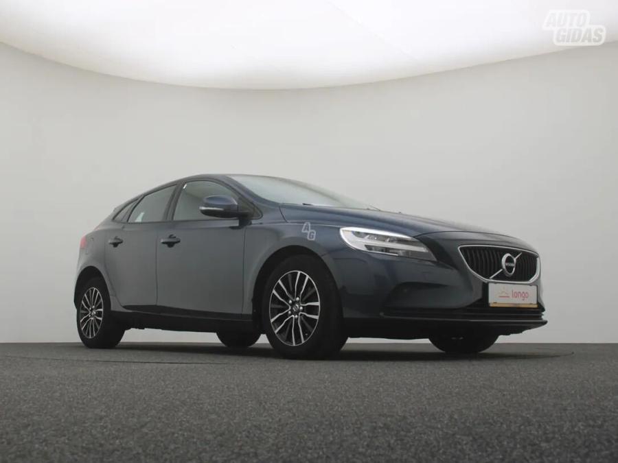 Zils Volvo V40 2017 Viļņa, ar dzinēja tilpumu 2.00 L un nobraukumu 116 tūkst. km par 10499 €, foto 12 vietnē AUTOMOTO.COM.LV