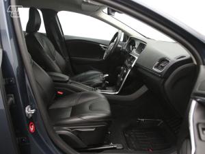 Zils Volvo V40 2017 Viļņa, ar dzinēja tilpumu 2.00 L un nobraukumu 116 tūkst. km par 10499 €, foto 15 vietnē AUTOMOTO.COM.LV