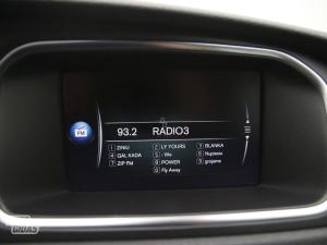 Zils Volvo V40 2017 Viļņa, ar dzinēja tilpumu 2.00 L un nobraukumu 116 tūkst. km par 10499 €, foto 23 vietnē AUTOMOTO.COM.LV