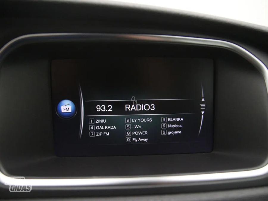 Zils Volvo V40 2017 Viļņa, ar dzinēja tilpumu 2.00 L un nobraukumu 116 tūkst. km par 10499 €, foto 23 vietnē AUTOMOTO.COM.LV
