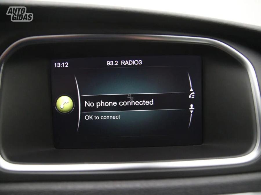 Zils Volvo V40 2017 Viļņa, ar dzinēja tilpumu 2.00 L un nobraukumu 116 tūkst. km par 10499 €, foto 24 vietnē AUTOMOTO.COM.LV