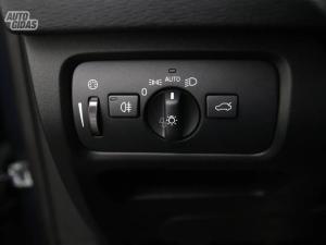 Zils Volvo V40 2017 Viļņa, ar dzinēja tilpumu 2.00 L un nobraukumu 116 tūkst. km par 10499 €, foto 28 vietnē AUTOMOTO.COM.LV