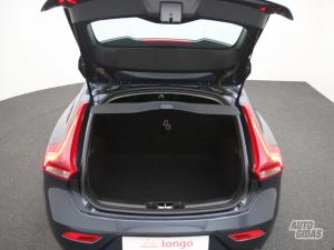 Zils Volvo V40 2017 Viļņa, ar dzinēja tilpumu 2.00 L un nobraukumu 116 tūkst. km par 10499 €, foto 33 vietnē AUTOMOTO.COM.LV