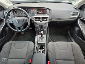 Zils Volvo V40 2018 Viļņa, ar dzinēja tilpumu 2.00 L un nobraukumu 115 tūkst. km par 8190 €, foto 7 vietnē AUTOMOTO.COM.LV