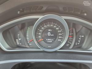 Zils Volvo V40 2018 Viļņa, ar dzinēja tilpumu 2.00 L un nobraukumu 115 tūkst. km par 8190 €, foto 9 vietnē AUTOMOTO.COM.LV