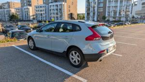 Zils Volvo V40 2018 Viļņa, ar dzinēja tilpumu 1.97 L un nobraukumu 193 tūkst. km par 11000 €, foto 5 vietnē AUTOMOTO.COM.LV