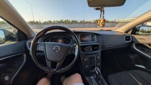 Zils Volvo V40 2018 Viļņa, ar dzinēja tilpumu 1.97 L un nobraukumu 193 tūkst. km par 11000 €, foto 7 vietnē AUTOMOTO.COM.LV