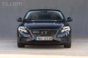 Zils Volvo V40 2018 Jelgava, ar dzinēja tilpumu 2.00 L un nobraukumu 148 tūkst. km par 12500 €, foto 3 vietnē AUTOMOTO.COM.LV