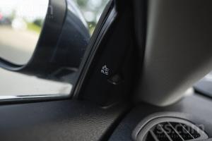 Zils Volvo V40 2018 Jelgava, ar dzinēja tilpumu 2.00 L un nobraukumu 148 tūkst. km par 12500 €, foto 17 vietnē AUTOMOTO.COM.LV
