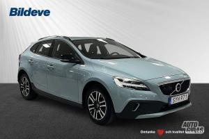 Blue Volvo V40 2019 in Kaunas, with an engine capacity of 0.00 L and mileage of 71 thousand km for 22428 €, photo  on AUTOMOTO.COM.LV