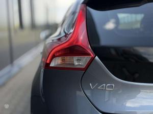 Blue Volvo V40 2019 in Vilnius, with an engine capacity of 1.97 L and mileage of 312 thousand km for 8800 €, photo 7 on AUTOMOTO.COM.LV
