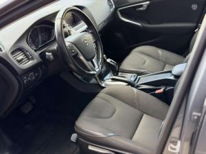 Blue Volvo V40 2019 in Vilnius, with an engine capacity of 1.97 L and mileage of 312 thousand km for 8800 €, photo 8 on AUTOMOTO.COM.LV