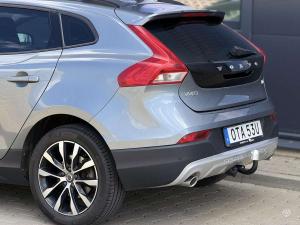 Blue Volvo V40 2019 in Vilnius, with an engine capacity of 1.97 L and mileage of 312 thousand km for 8800 €, photo 25 on AUTOMOTO.COM.LV