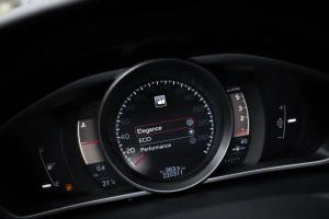 Синий Вольво В40 2014 в Елгава, объемом двигателя 1.60 л и пробегом 221 тыс. км за 6990 €, фото 35 на AUTOMOTO.COM.LV