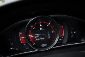 Синий Вольво В40 2014 в Елгава, объемом двигателя 1.60 л и пробегом 221 тыс. км за 6990 €, фото 36 на AUTOMOTO.COM.LV