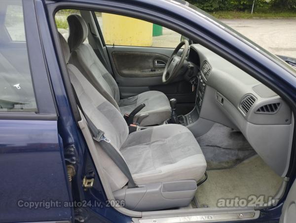 Zils Volvo V40 1998 Tartu, ar dzinēja tilpumu 1.60 L un nobraukumu 260 tūkst. km par 500 €, foto 8 vietnē AUTOMOTO.COM.LV