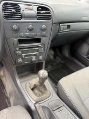 Blue Volvo V40 2001 in Kaunas, with an engine capacity of 1.87 L and mileage of 235 thousand km for 650 €, photo 22 on AUTOMOTO.COM.LV