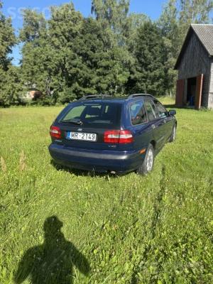 Blue Volvo V40 2003 in Jekabpils, with an engine capacity of 1.90 L and mileage of 337 thousand km for 1300 €, photo 6 on AUTOMOTO.COM.LV