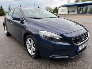 Blue Volvo V40 2014 in Paide, with an engine capacity of 2.00 L and mileage of 216 thousand km for 8290 €, photo 7 on AUTOMOTO.COM.LV