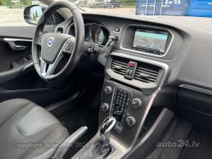 Blue Volvo V40 2014 in Paide, with an engine capacity of 2.00 L and mileage of 216 thousand km for 8290 €, photo 9 on AUTOMOTO.COM.LV