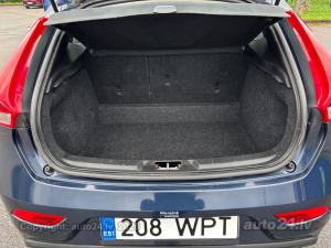 Blue Volvo V40 2014 in Paide, with an engine capacity of 2.00 L and mileage of 216 thousand km for 8290 €, photo 24 on AUTOMOTO.COM.LV