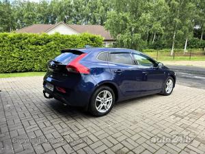 Zils Volvo V40 2014 Tartu, ar dzinēja tilpumu 2.00 L un nobraukumu 305 tūkst. km par 6290 €, foto 5 vietnē AUTOMOTO.COM.LV