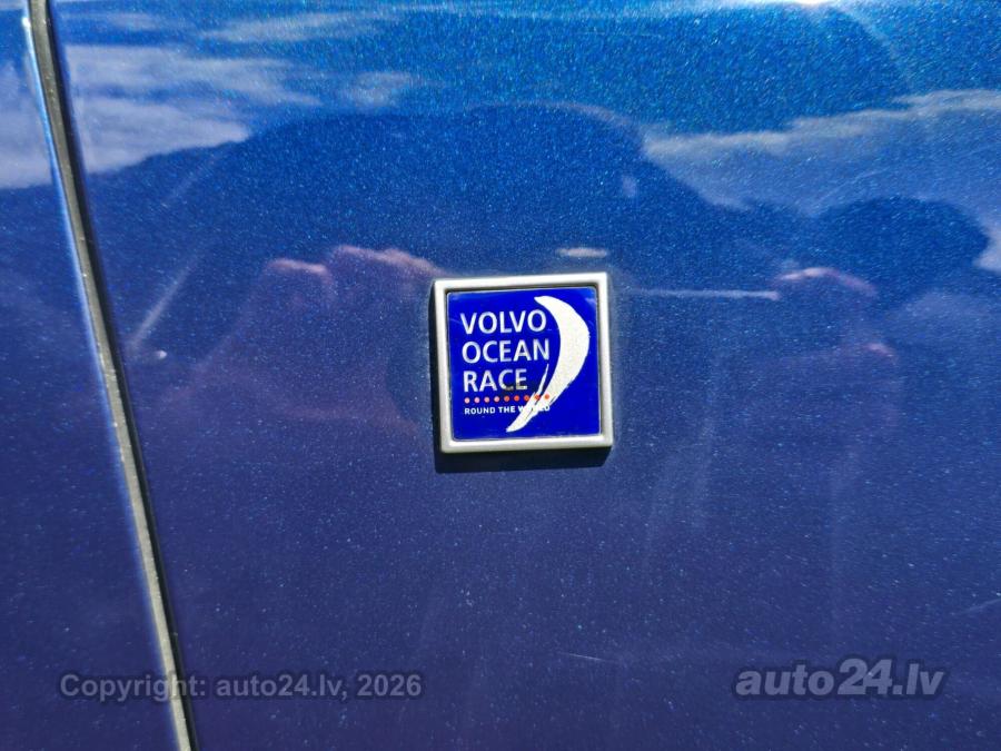 Zils Volvo V40 2014 Tartu, ar dzinēja tilpumu 2.00 L un nobraukumu 305 tūkst. km par 6290 €, foto 22 vietnē AUTOMOTO.COM.LV