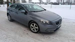 Blue Volvo V40 2015 in Taurage, with an engine capacity of 1.60 L and mileage of 180 thousand km for 5900 €, photo 4 on AUTOMOTO.COM.LV