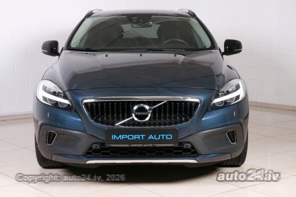Zils Volvo V40 2016 Pērnava, ar dzinēja tilpumu 2.00 L un nobraukumu 114 tūkst. km par 16990 €, foto 2 vietnē AUTOMOTO.COM.LV