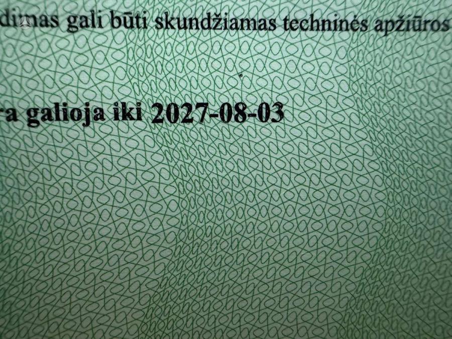 Brown Volvo V40 2014 in Vilnius, with an engine capacity of 1.98 L and mileage of 164 thousand km for 6800 €, photo 23 on AUTOMOTO.COM.LV