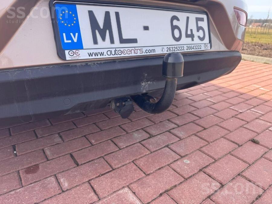Brūns Volvo V40 2012 Kuldīga, ar dzinēja tilpumu 1.60 L un nobraukumu 245 tūkst. km par 6200 €, foto 6 vietnē AUTOMOTO.COM.LV