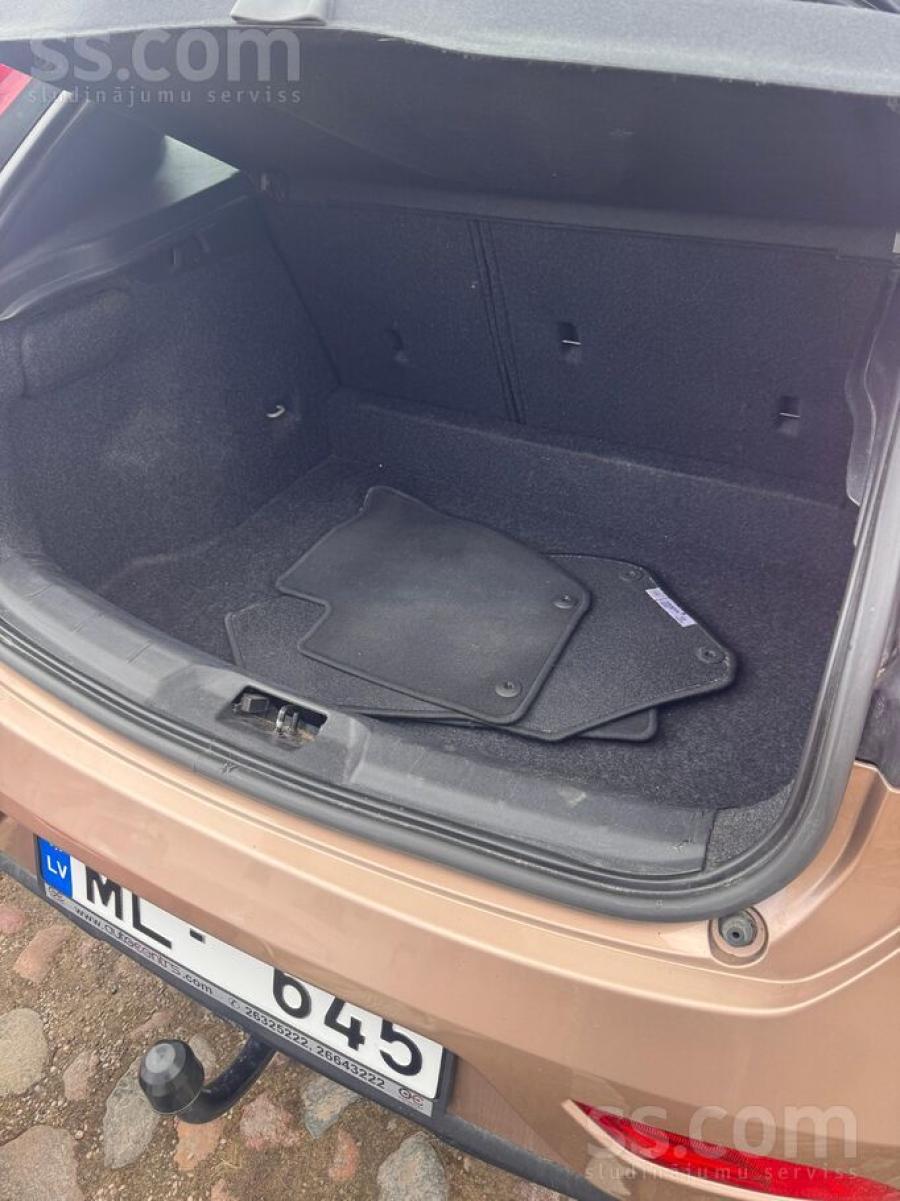Brūns Volvo V40 2012 Kuldīga, ar dzinēja tilpumu 1.60 L un nobraukumu 245 tūkst. km par 6200 €, foto 15 vietnē AUTOMOTO.COM.LV