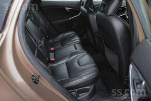 Brūns Volvo V40 2013 Rīga, ar dzinēja tilpumu 2.00 L un nobraukumu 322 tūkst. km par 8490 €, foto 11 vietnē AUTOMOTO.COM.LV