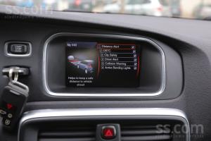 Brūns Volvo V40 2013 Rīga, ar dzinēja tilpumu 2.00 L un nobraukumu 322 tūkst. km par 8490 €, foto 17 vietnē AUTOMOTO.COM.LV
